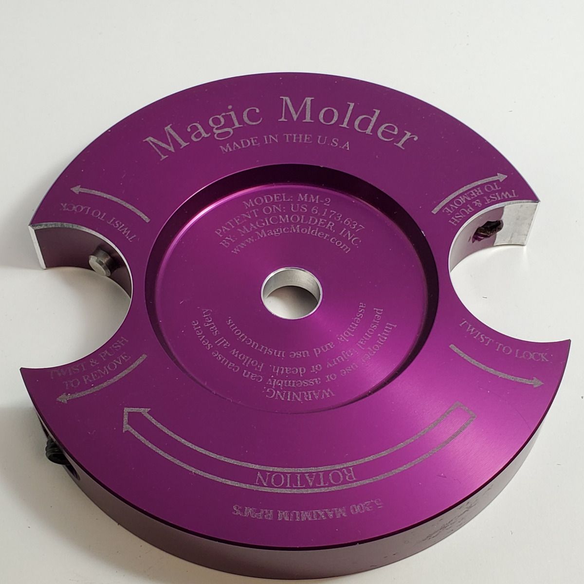 Ogee crown molding profile